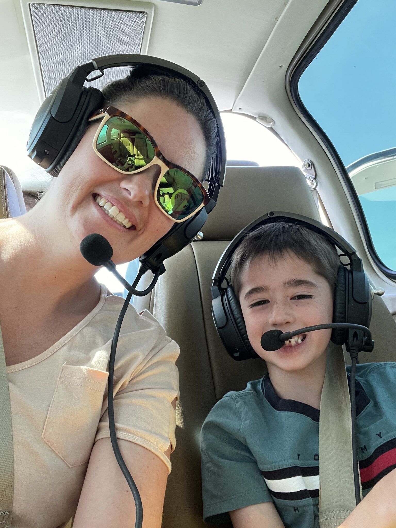 A Message From Passengers Savannah and Eli - Angel Flight West